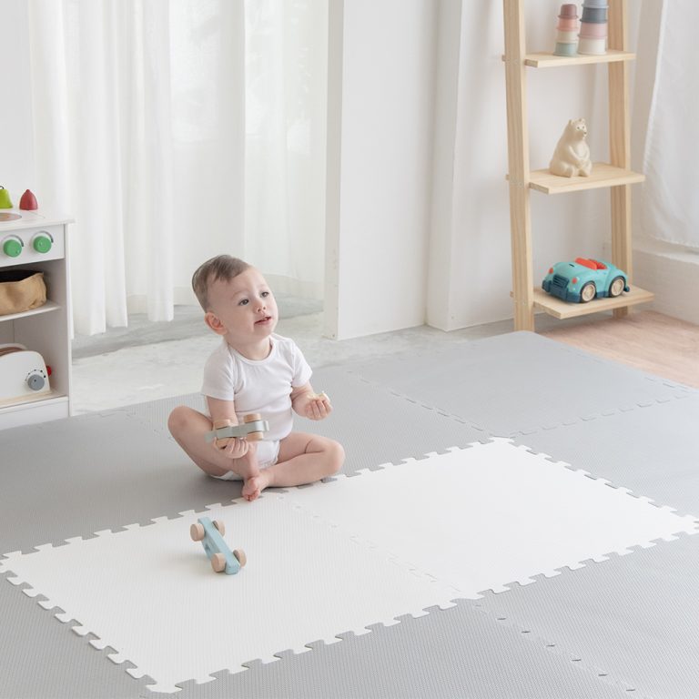 嬰兒地墊挑選全指南｜3大挑選重點、6大優質品牌一次看！ - YODEE