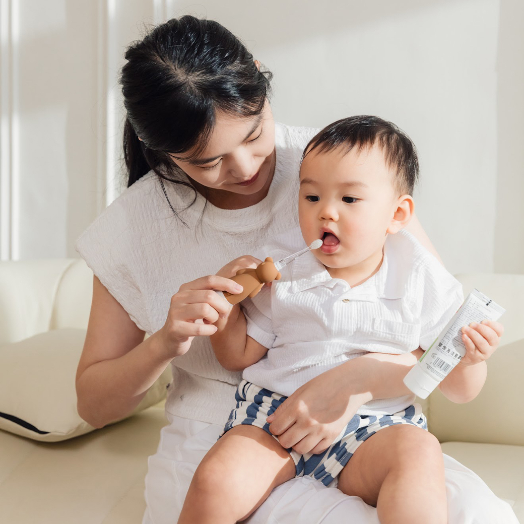 【Abby】兒童牙刷推薦！讓刷牙變有趣的 Brush Baby 兒童電動牙刷 - YODEE