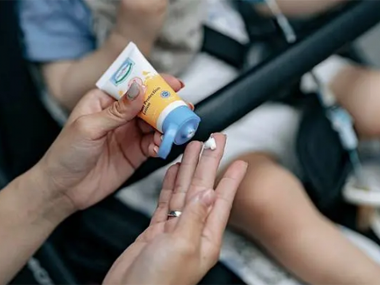 【2025寶寶防曬推薦】7款兒童防曬實測推薦評比懶人包 - YODEE